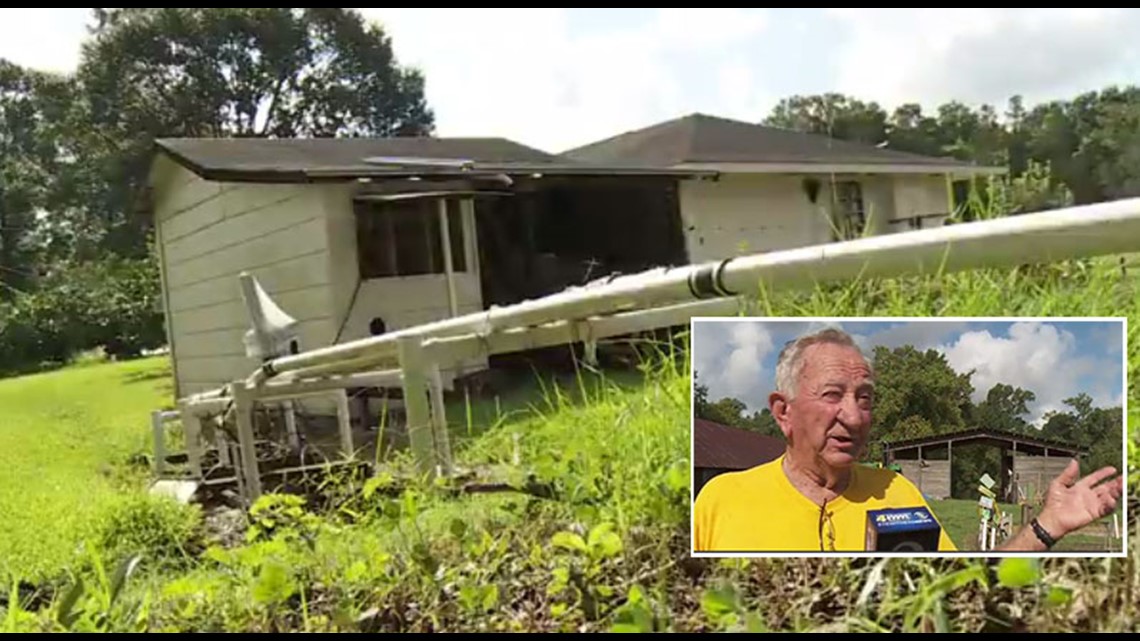 83-year-old man uses homemade levee, pumps to protect home | khou.com