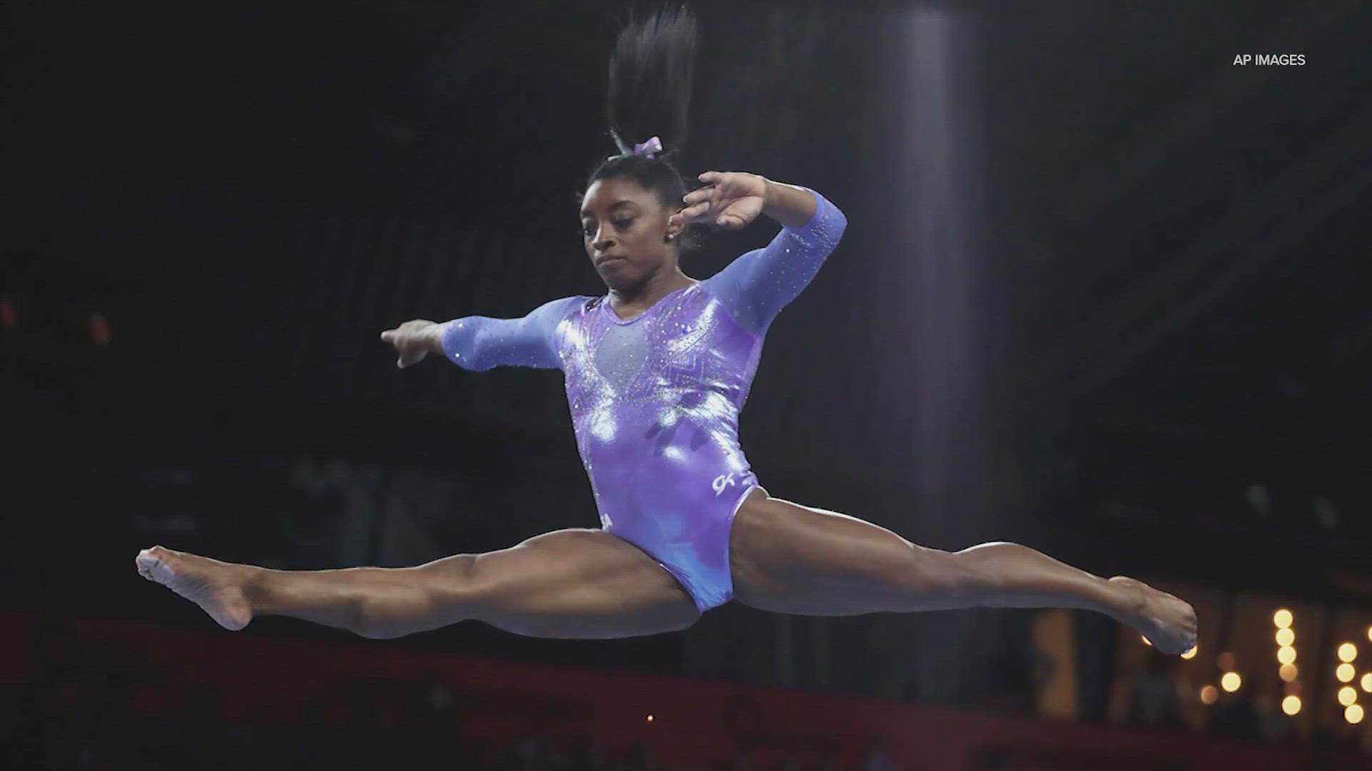 Simone Biles honored at 2025 Houston Sports Awards | khou.com