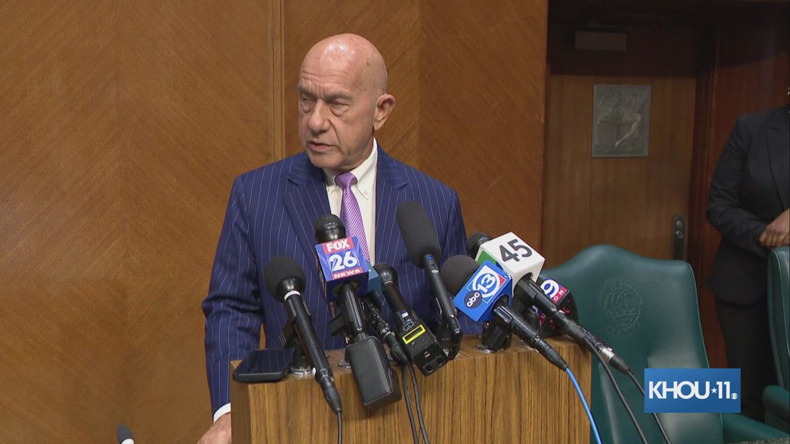Houston Mayor John Whitmire addresses HPD Chief Troy Finner's abrupt retirement | khou.com