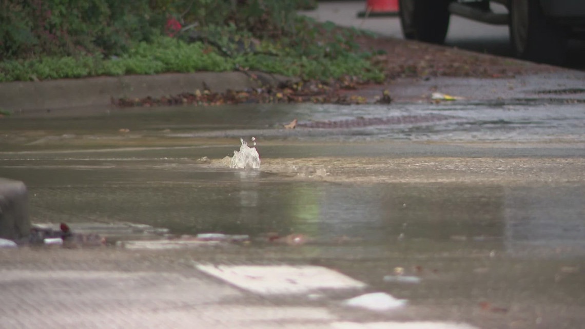 Crews finally set to make repairs to ongoing water line break in ...