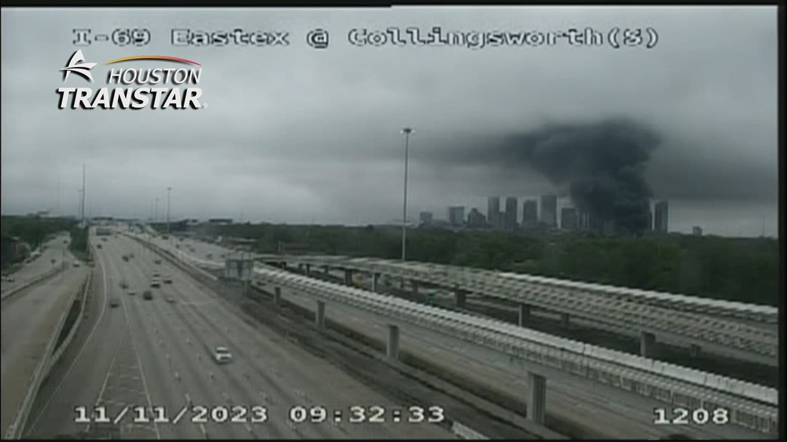 HFD: Crews battling warehouse fire north of downtown Houston | khou.com