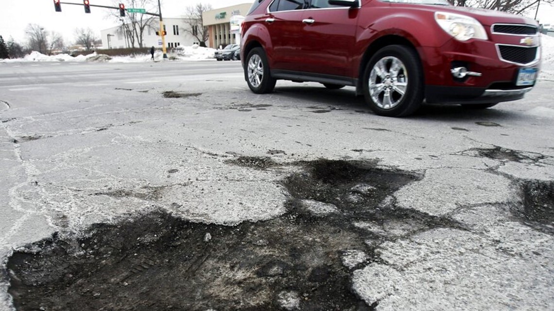 Why more potholes appear after extreme weather | khou.com