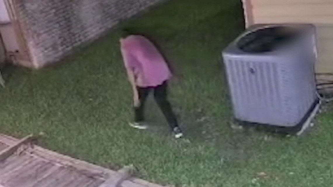 SW Houston neighbors share video of suspected Peeping Tom | khou.com