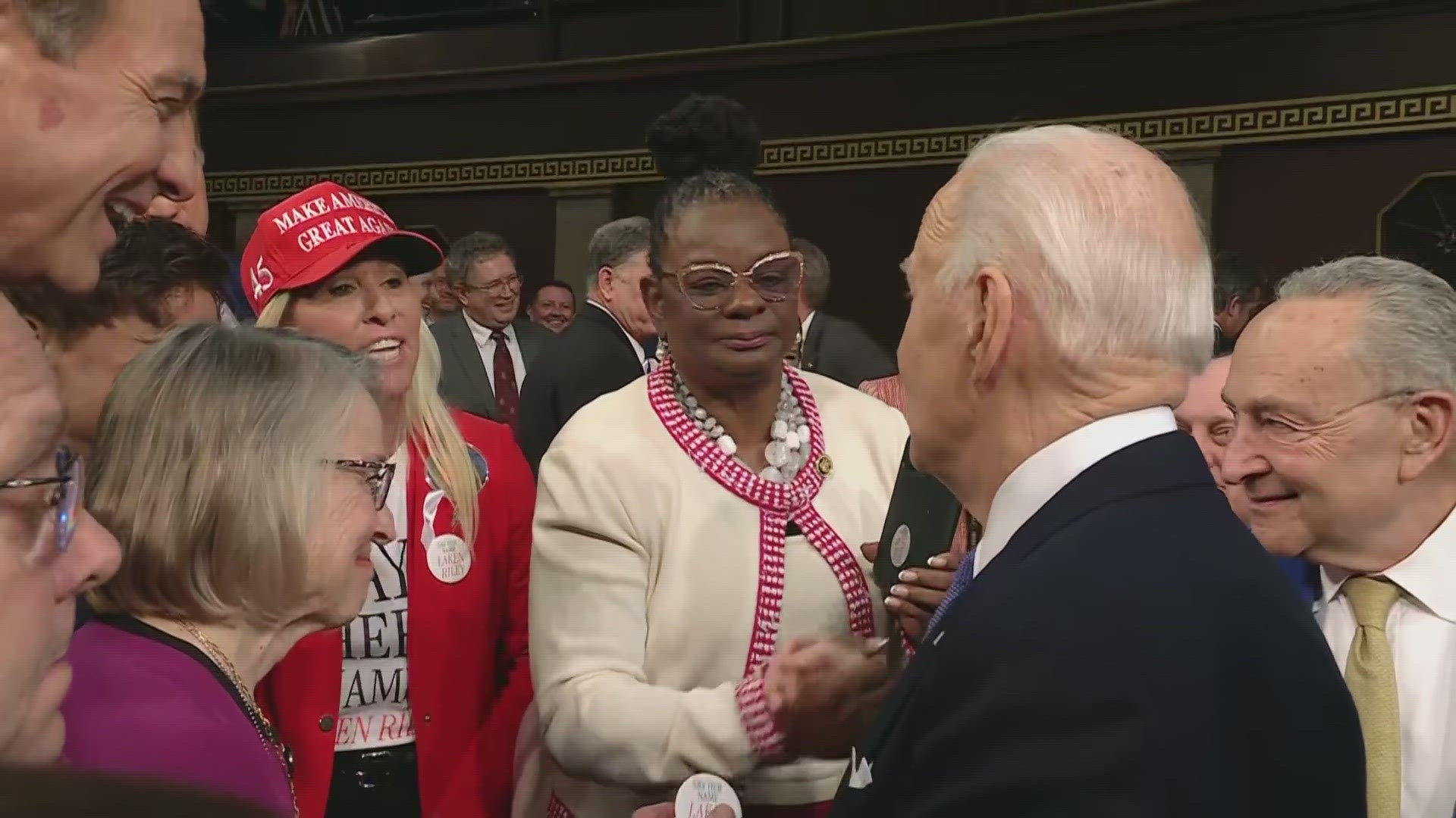 Marjorie Taylor Greene confronts Joe Biden at State of the Union | khou.com