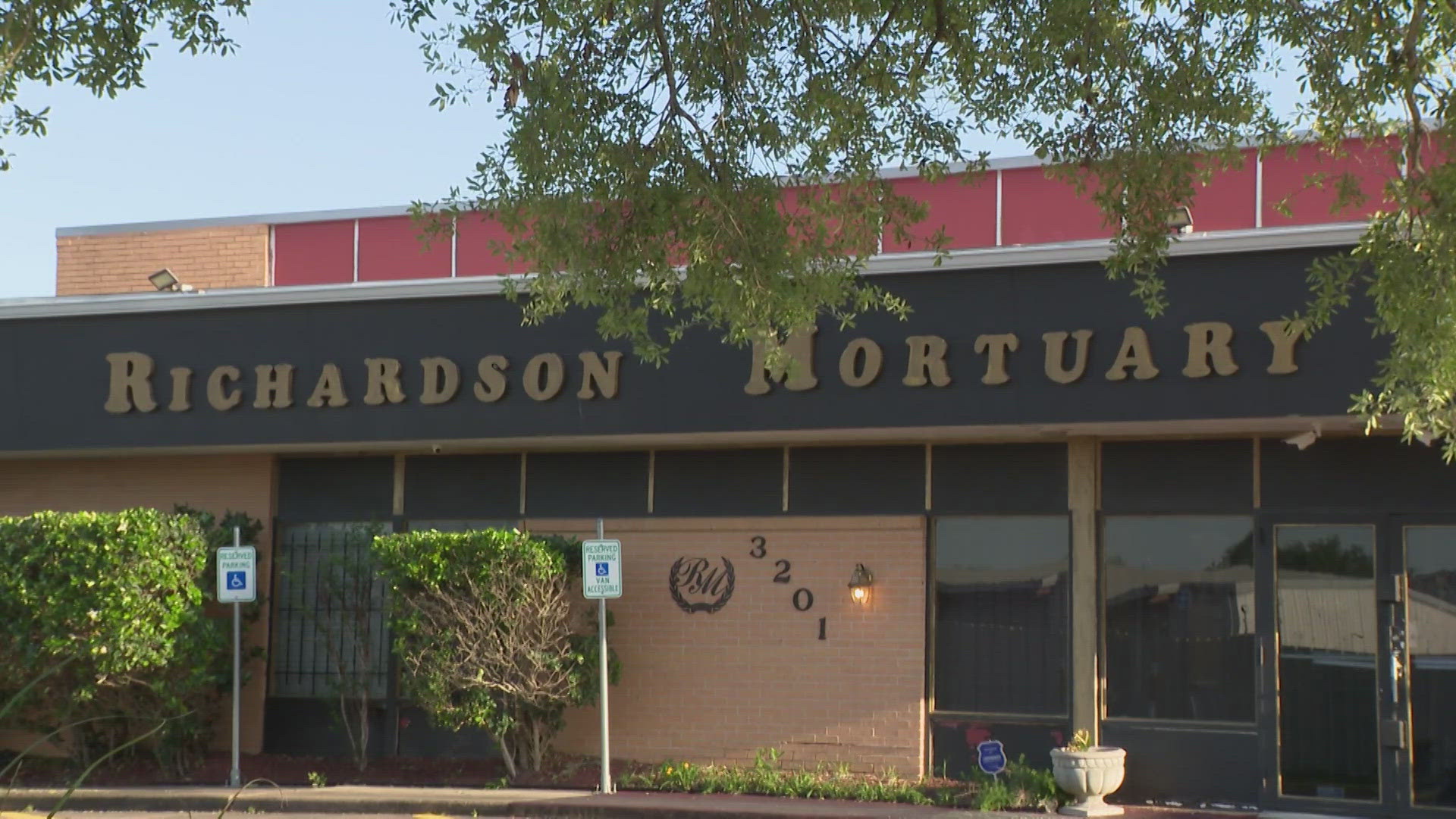 Texas probes Richardson Mortuary amid shocking discovery | khou.com