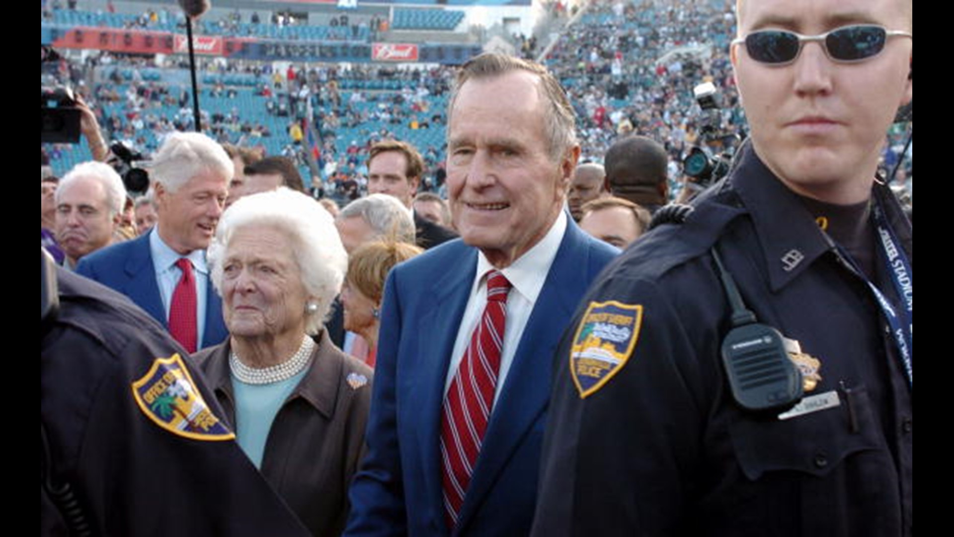 PHOTOS: Hundreds of Bush family photos | khou.com