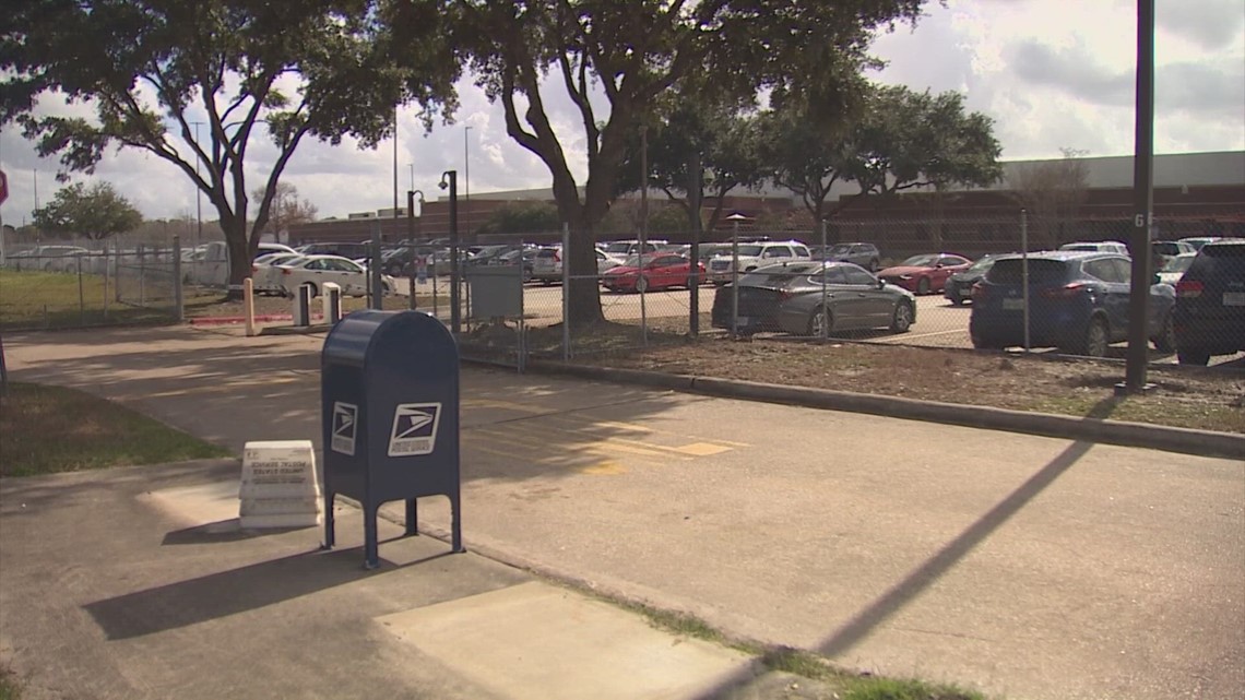 Woman says mail was stolen after being stuck at Houston facility | khou.com
