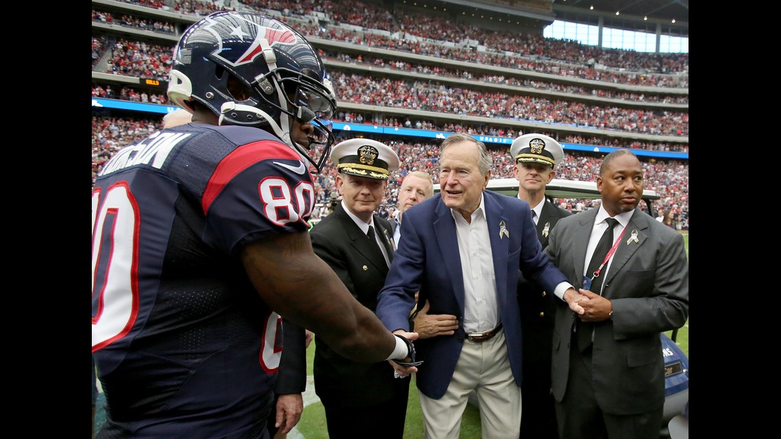 Photos: Bush 41 the sports fan | khou.com