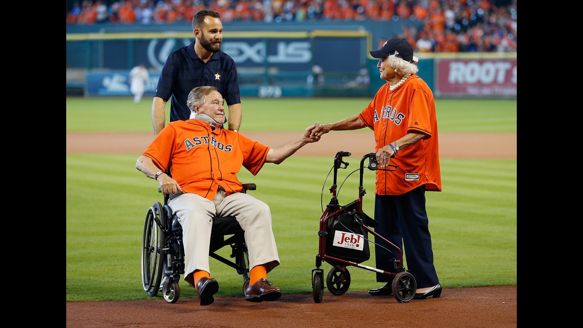 Photos: George H.W. Bush at baseball games | khou.com