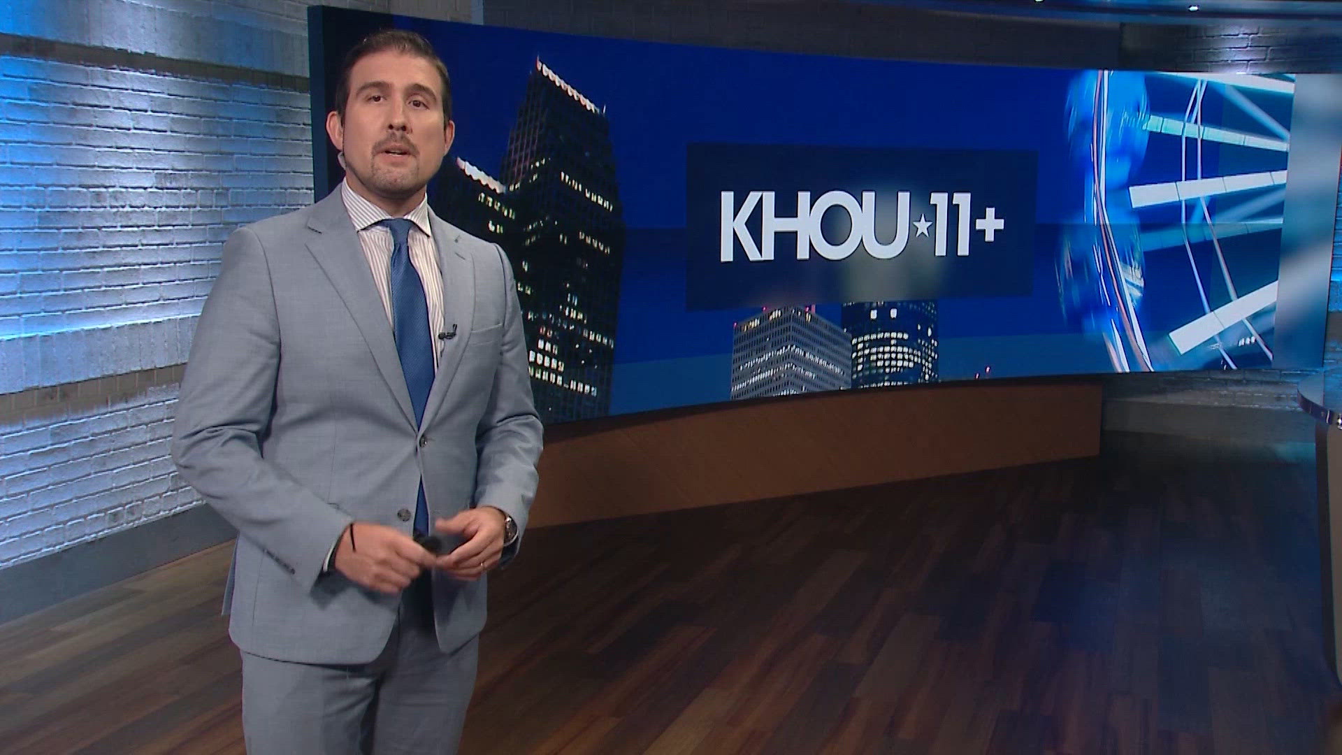 Brent Venables' aggressive defense gives Oklahoma a different look than ...