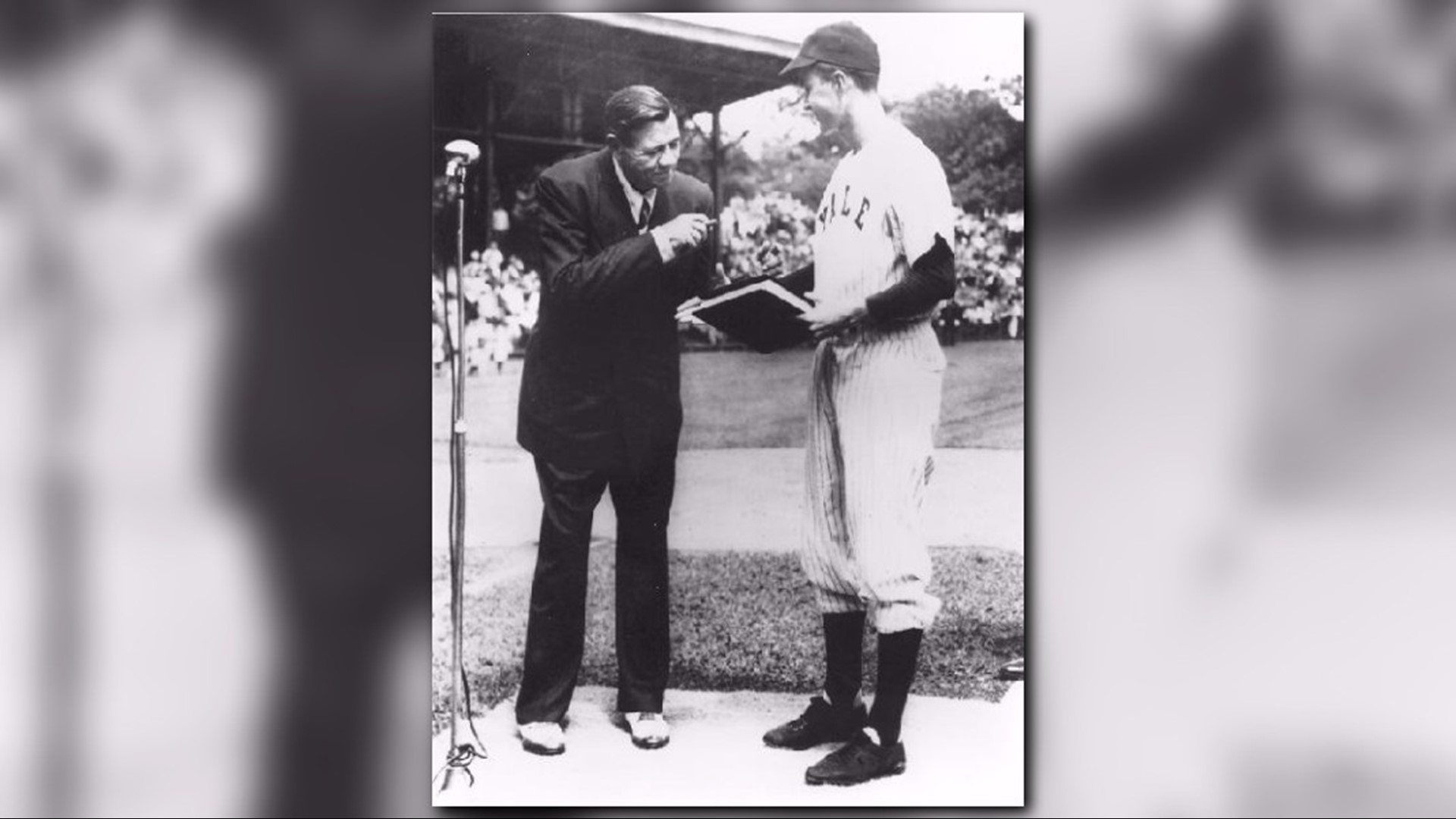 Photos: George H.W. Bush at Yale | khou.com