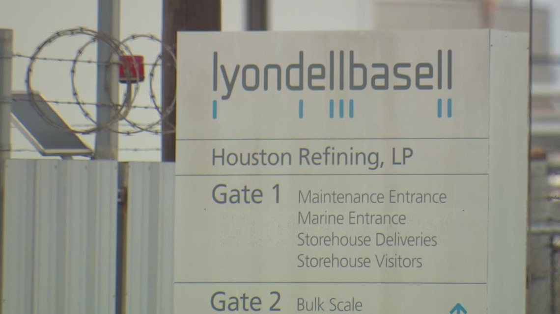 Expert: Houston to weather LyondellBasell refinery closure well | khou.com