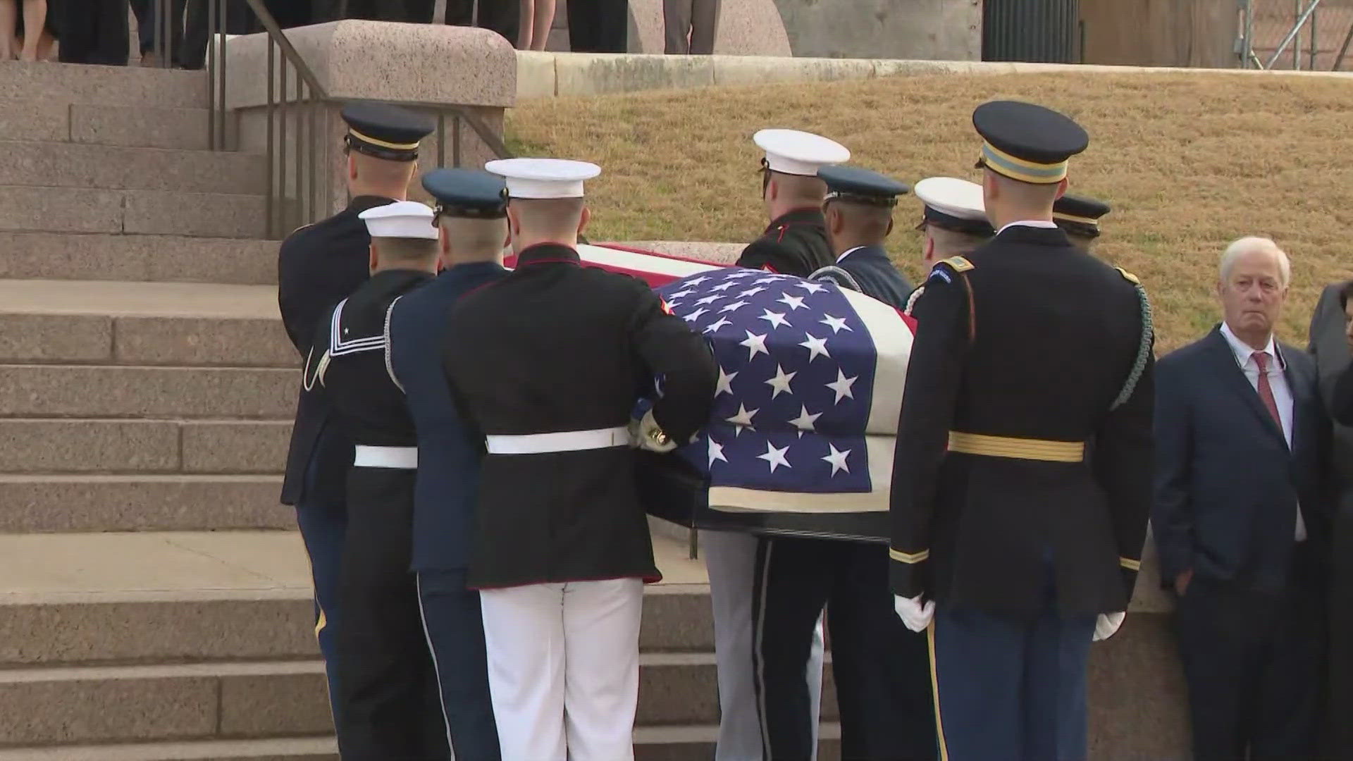 How Texas is honoring former Houston Mayor Sylvester Turner | Public ...
