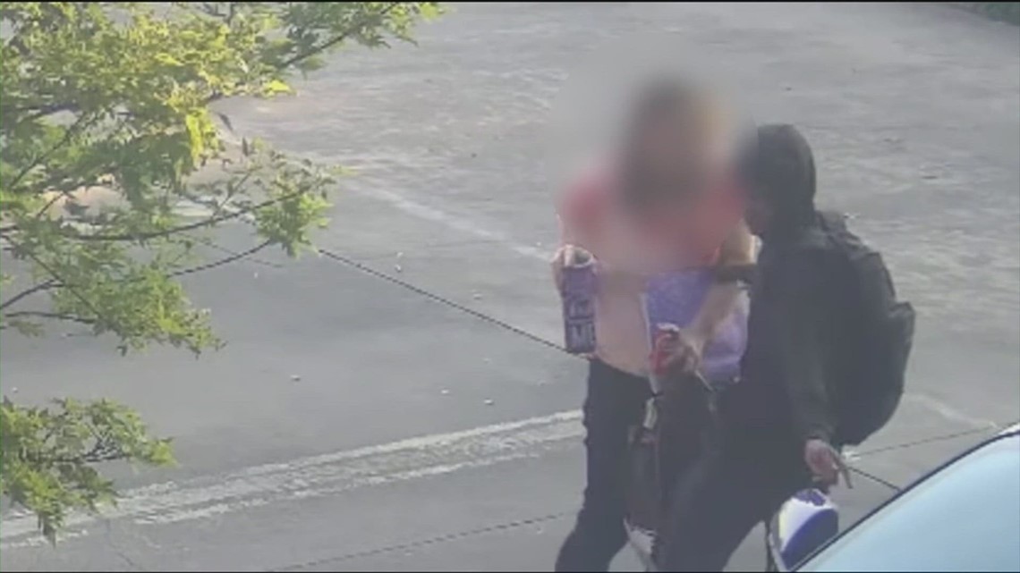 Woman fights back against armed robber in Houston | khou.com