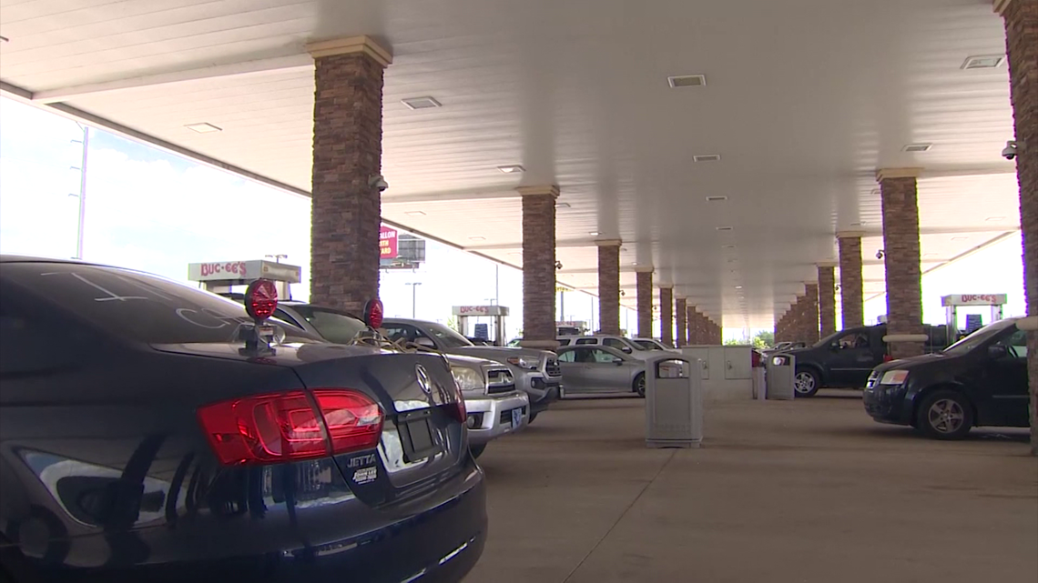 Uncertain forecast has people wondering what to do about weekend travel ...