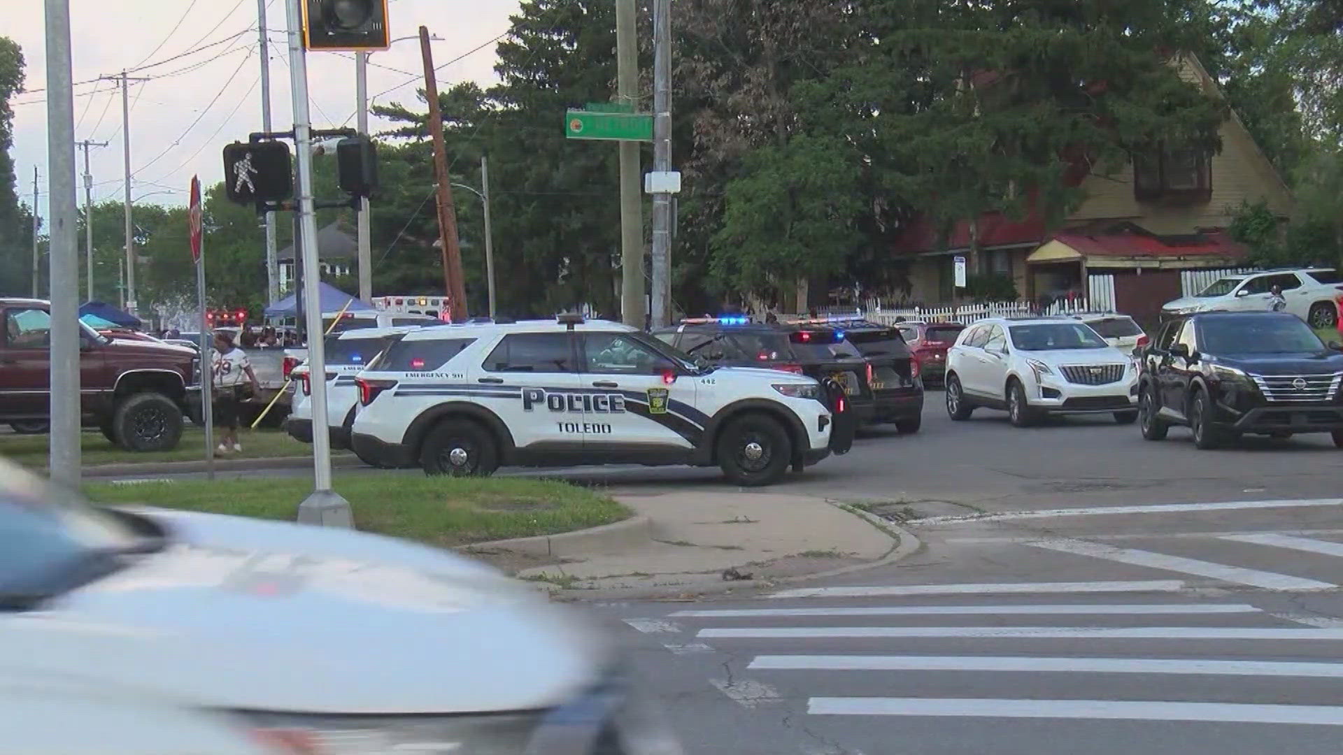 Toledo festival shooting leaves 12 hospitalized, suspects sought | khou.com