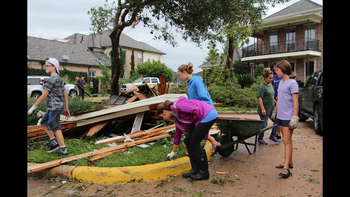 Photos: Hurricane Harvey leaves storm damage in Sienna Plantation ...
