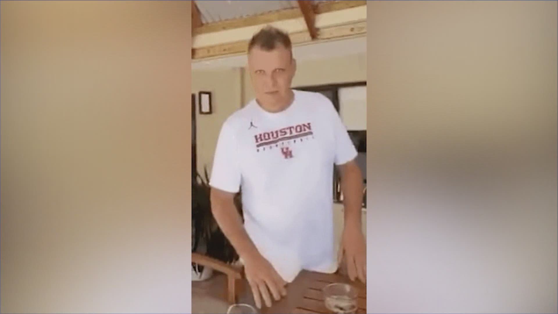 Where did the U of H Dancing Man GIF come from? | khou.com