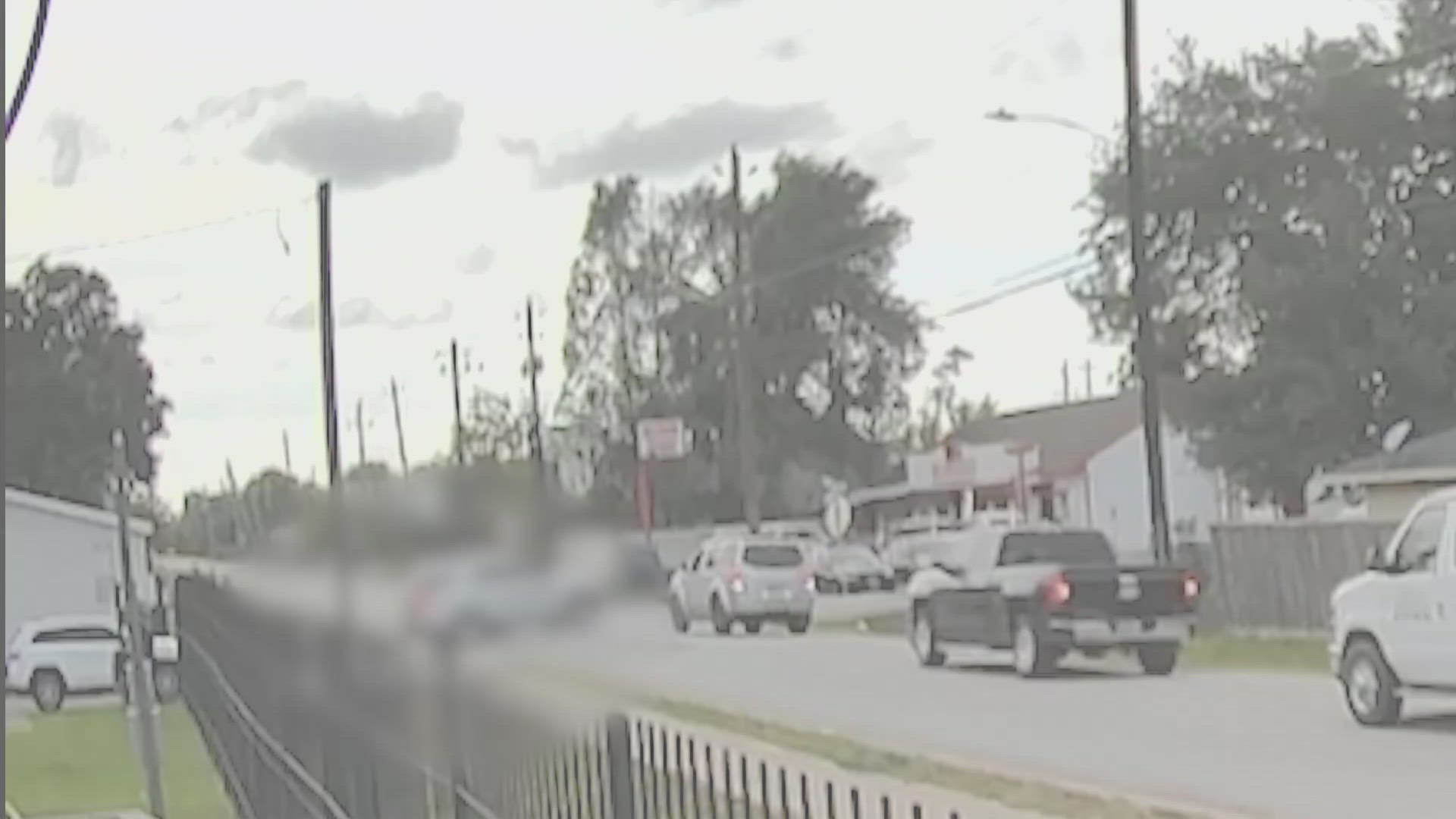 FBI shoots machete-wielding woman in Houston standoff | khou.com