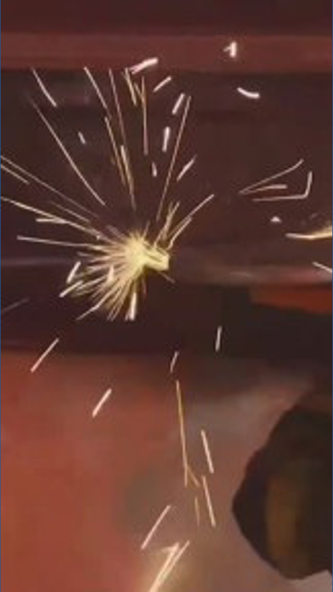 Firefighters race to rescue trapped man during Houston house fire ...