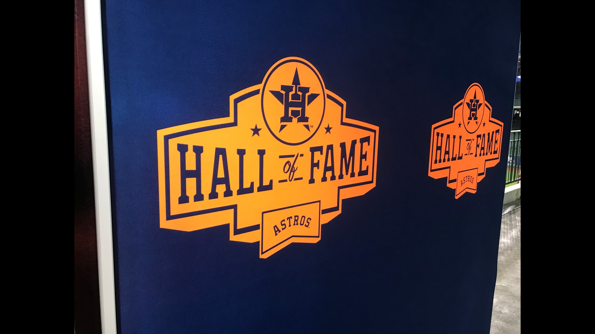 It's a sight to see! Houston Astros unveil their new Hall of Fame ...