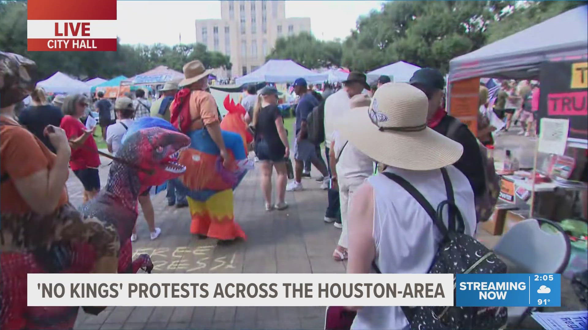 ‘No Kings’ protest at Houston City Hall draws over 1,000, focuses on ...