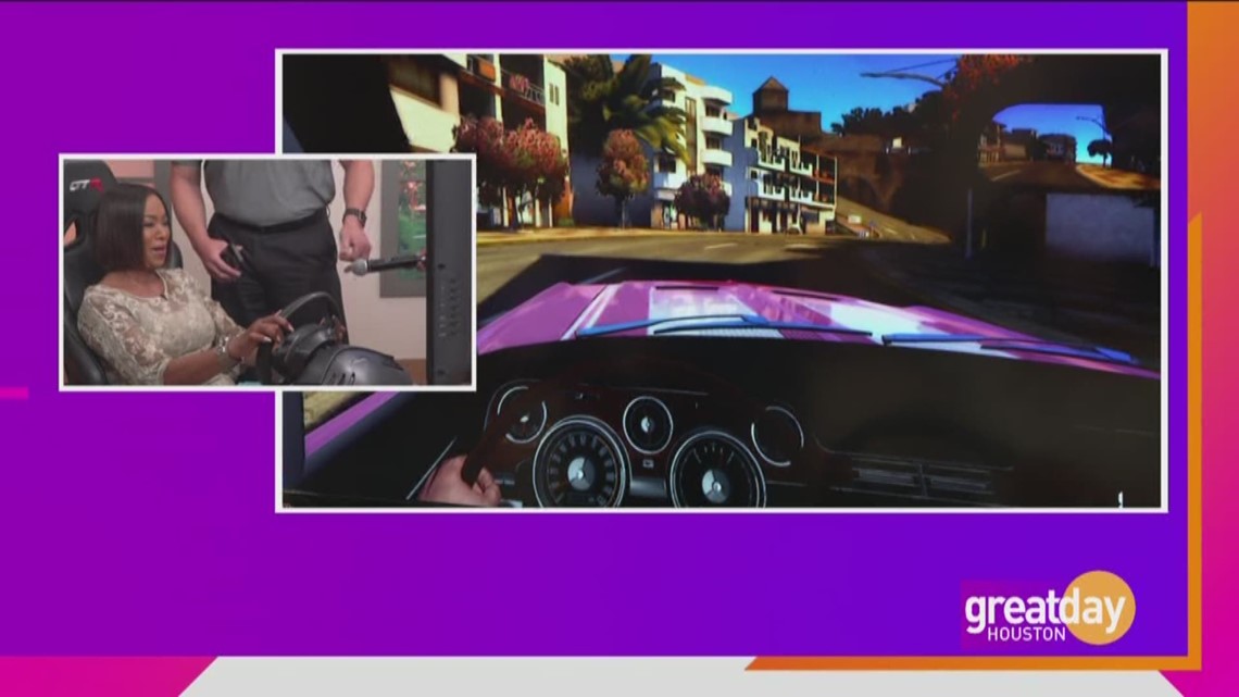 Texting and driving simulator deters distracted driving | khou.com