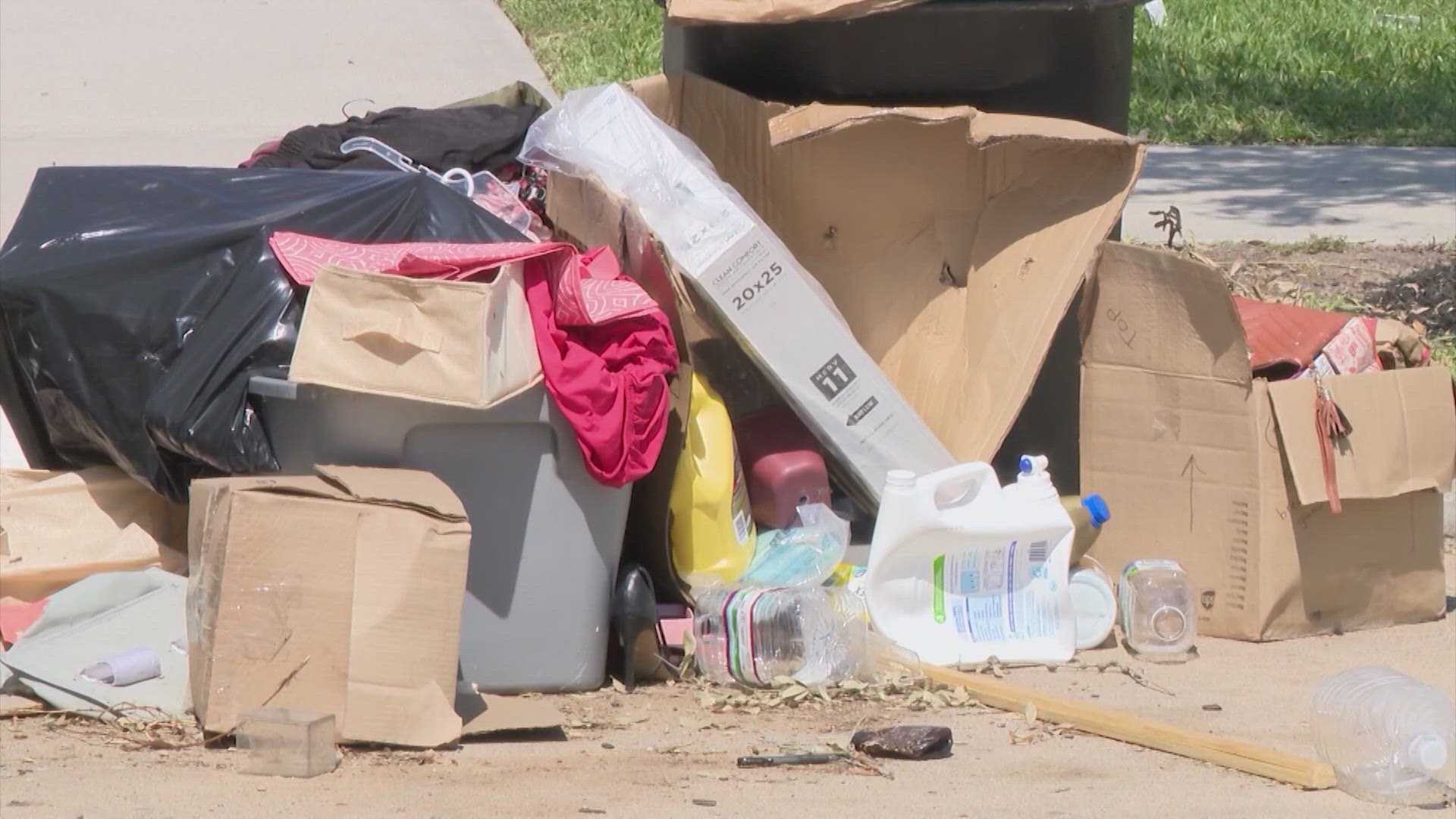 Soon, you'll need an appointment to get heavy trash picked up | How ...