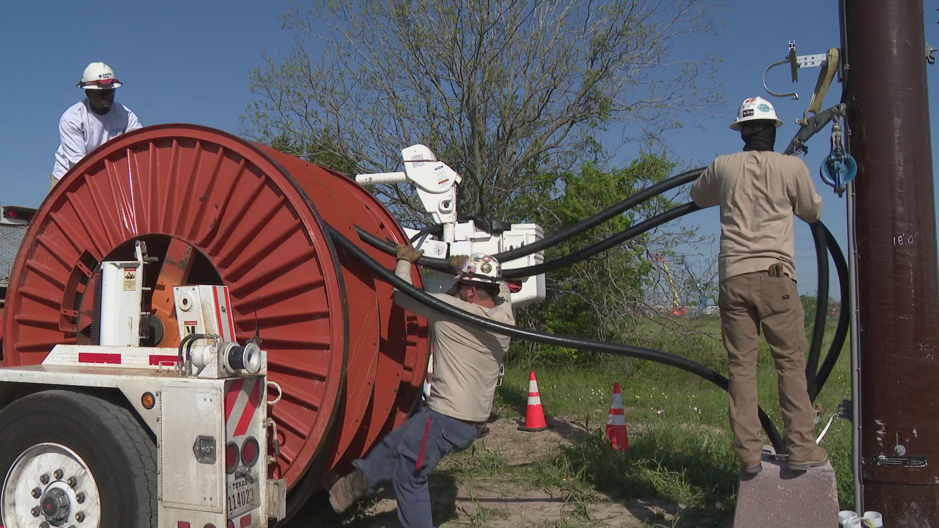 CenterPoint Energy upgrades power lines before hurricane season | khou.com