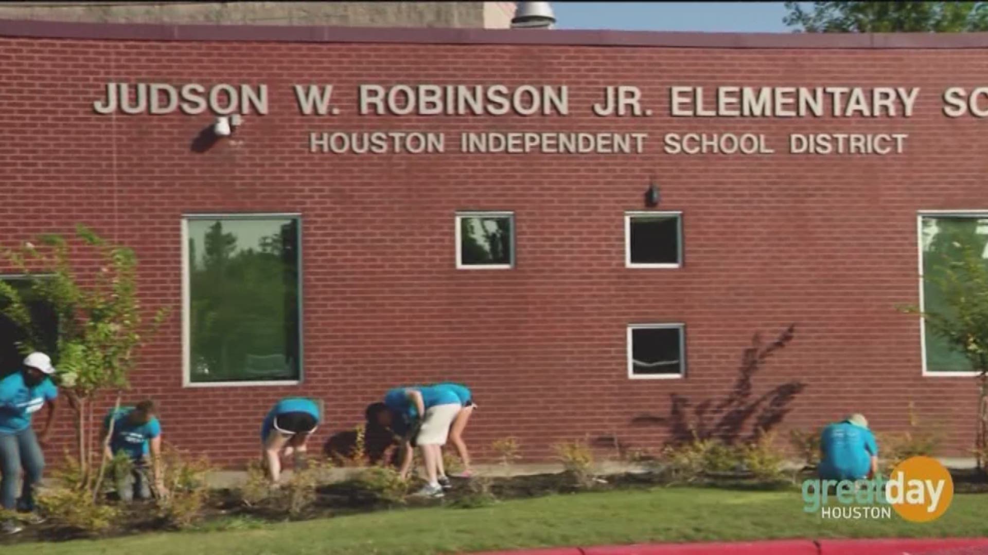RSM helps rebuild Robinson Elementary | khou.com