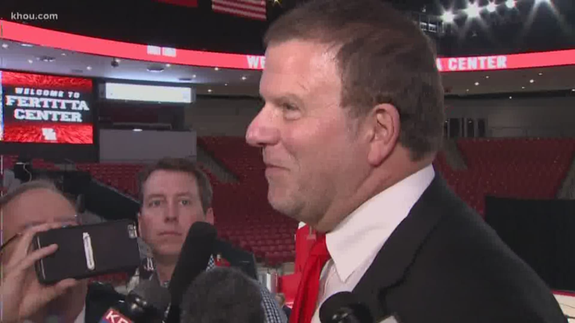 High-tech meets high-end: Touring the new Fertitta Center at UH | khou.com