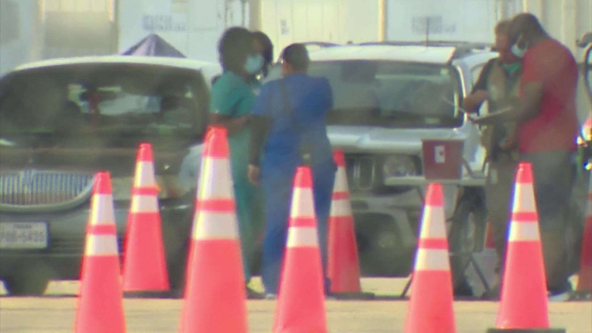 Harris County Public Health's vaccination sites reach capacity | khou.com