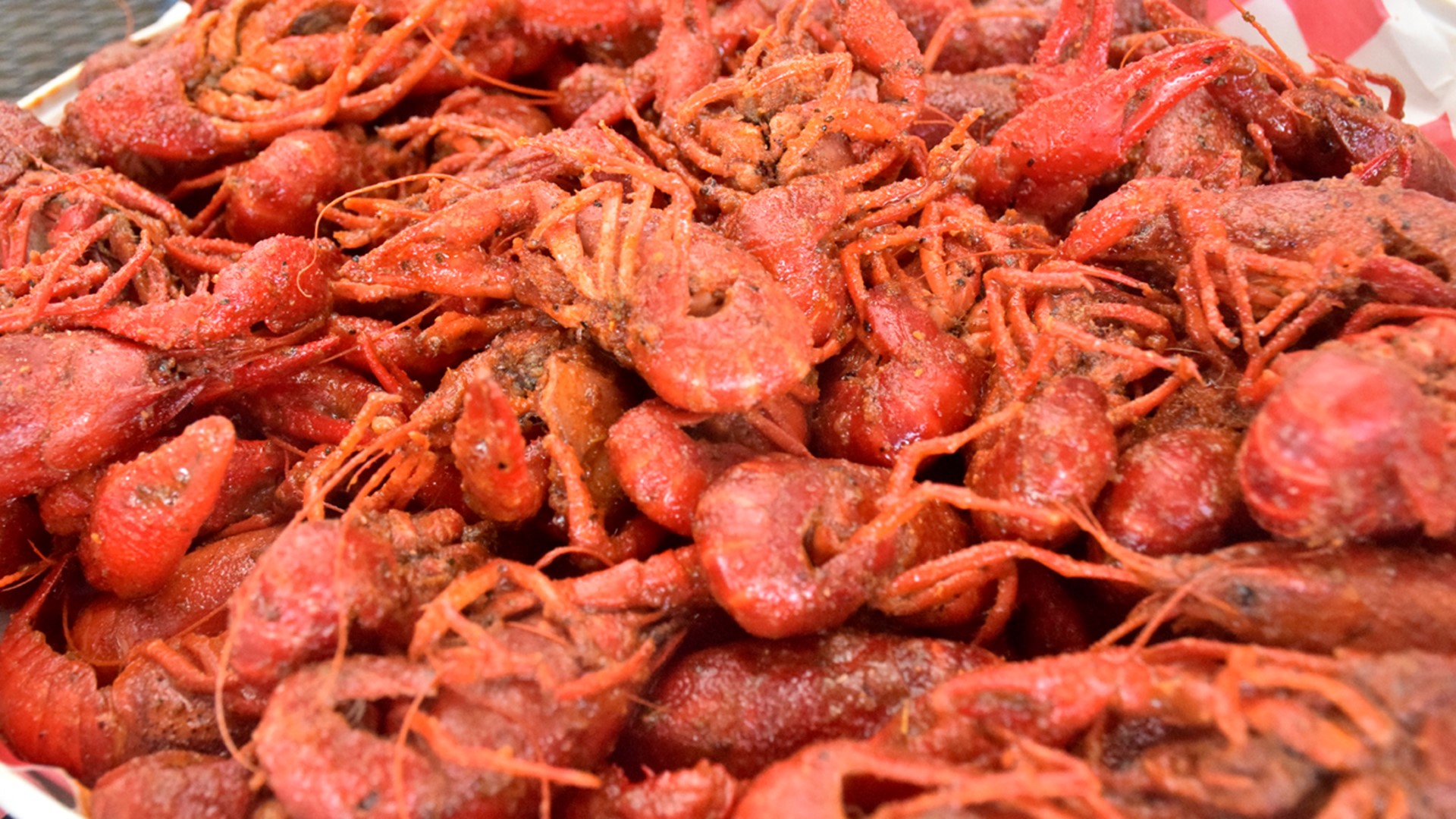 This is how to cook crawfish, Southeast Texas Crawfish Farm style ...