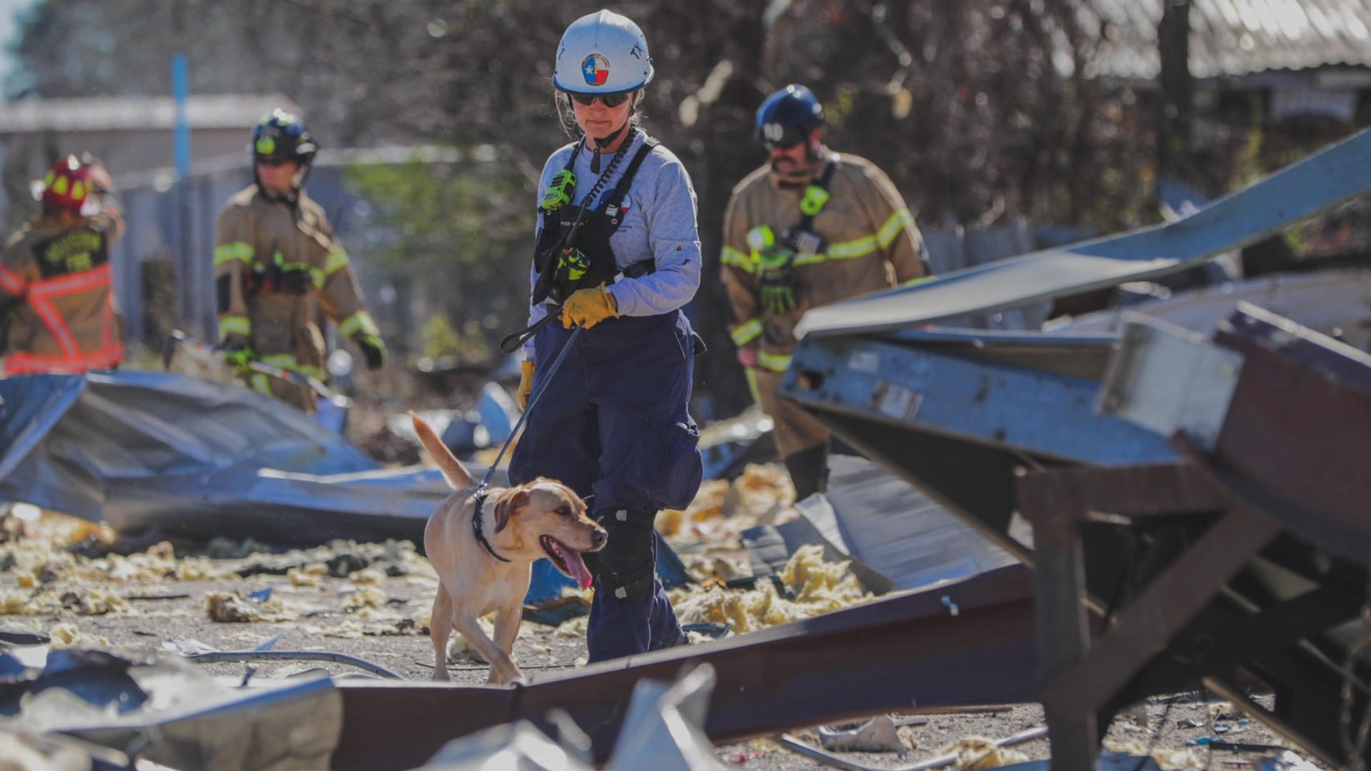 Houston explosion: 2 dead, multiple injured, homes damaged | khou.com