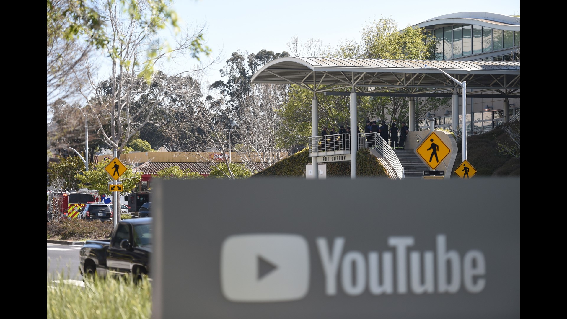 YouTube shooting: Woman shoots 3 before killing herself in San Bruno ...