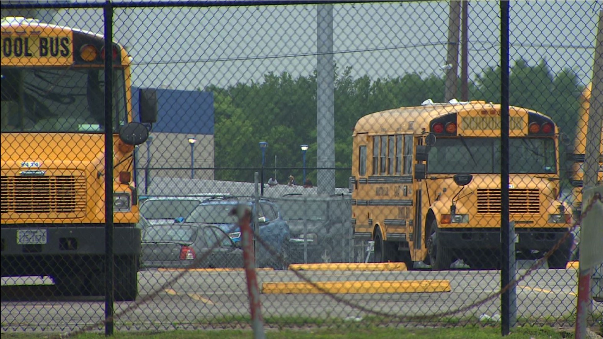 Drivers report bed bugs at HISD bus barn | khou.com