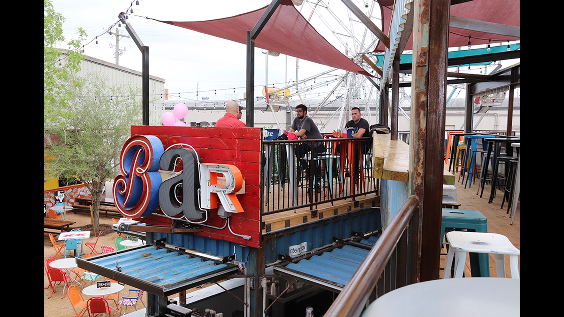 Fun, funky Truck Yard opens near downtown | khou.com