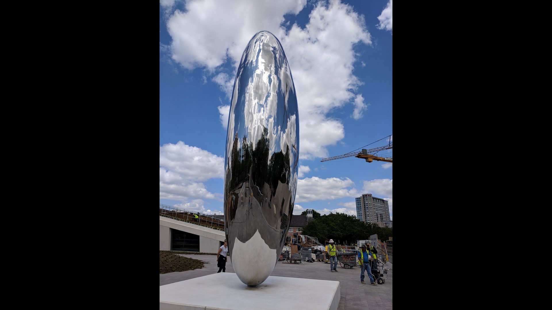 Look up and find yourself in Houston's 'Cloud Column' | khou.com
