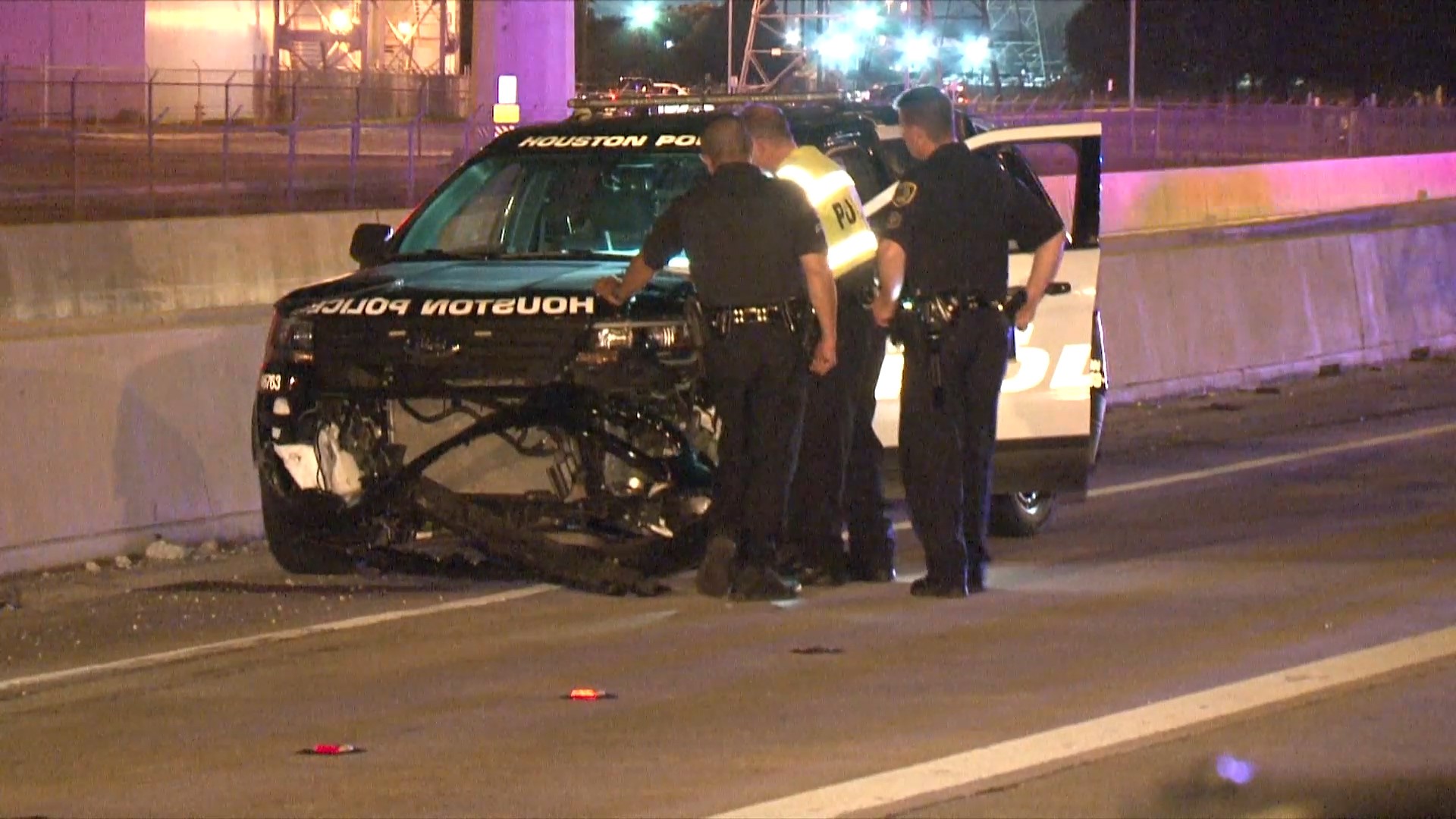 Photos Suspected Drunk Driver Slams Into Back Of Police Suv On East