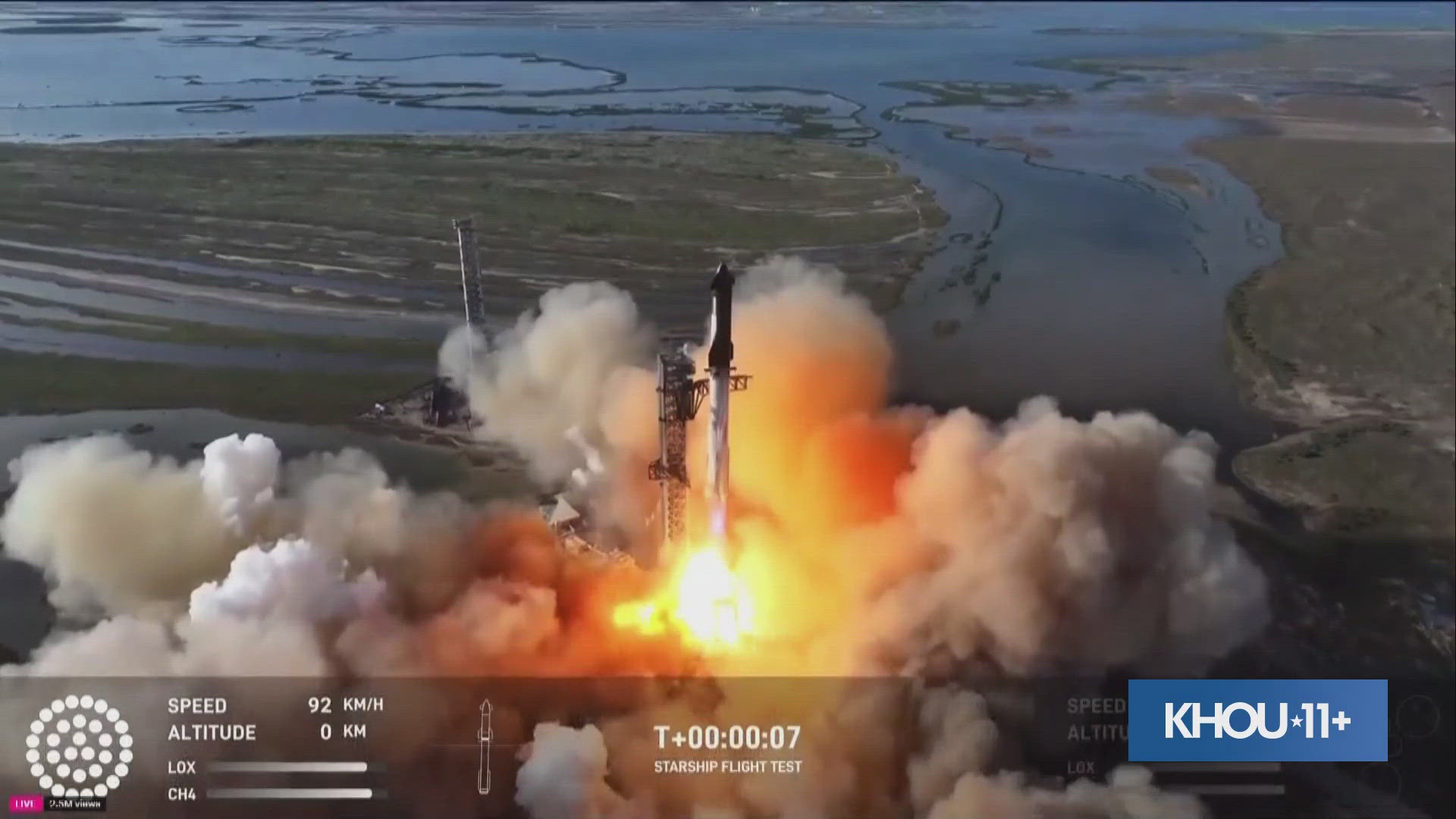 SpaceX launches giant Starship rocket, scratches mechanical catch ...