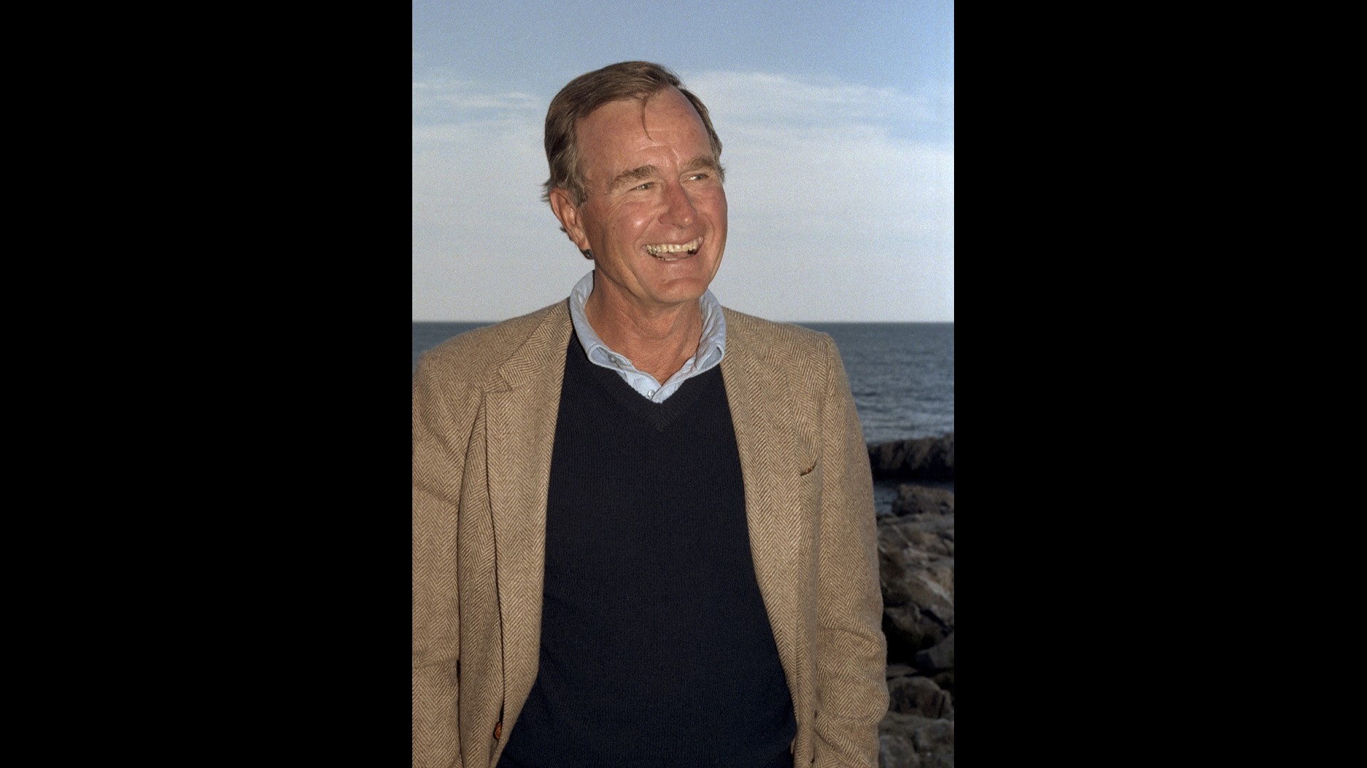 PHOTOS: A look at former President George H.W. Bush over the years ...