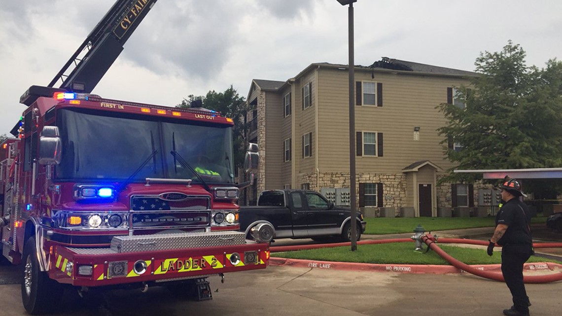 Fire Marshal: Lightning strike damaged two dozen apartment units in NW ...
