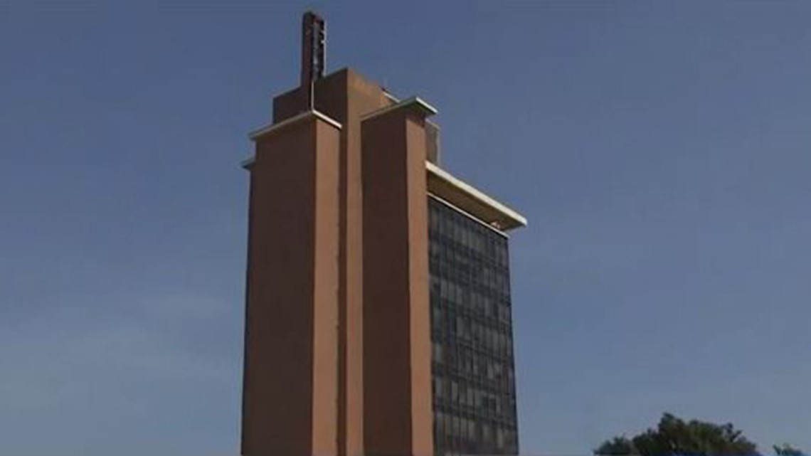 Pasadena sues to demolish iconic building | khou.com