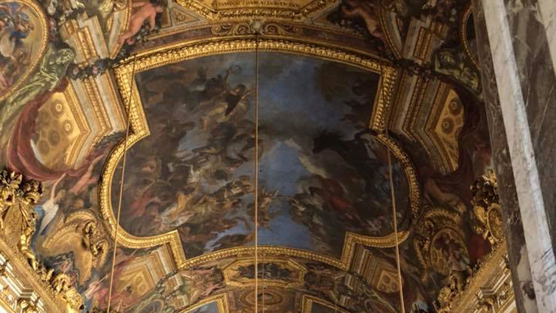 PHOTOS: Russ Lewis and his family take a trip to Europe | khou.com