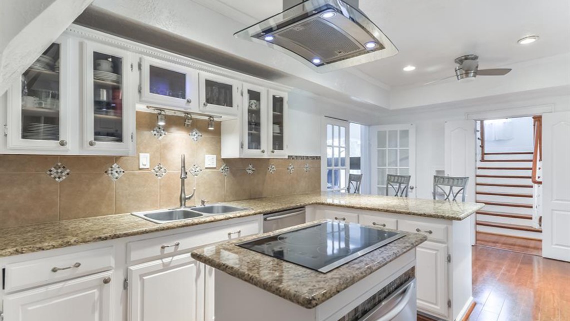 Beyonce's childhood home for sale in Houston | khou.com