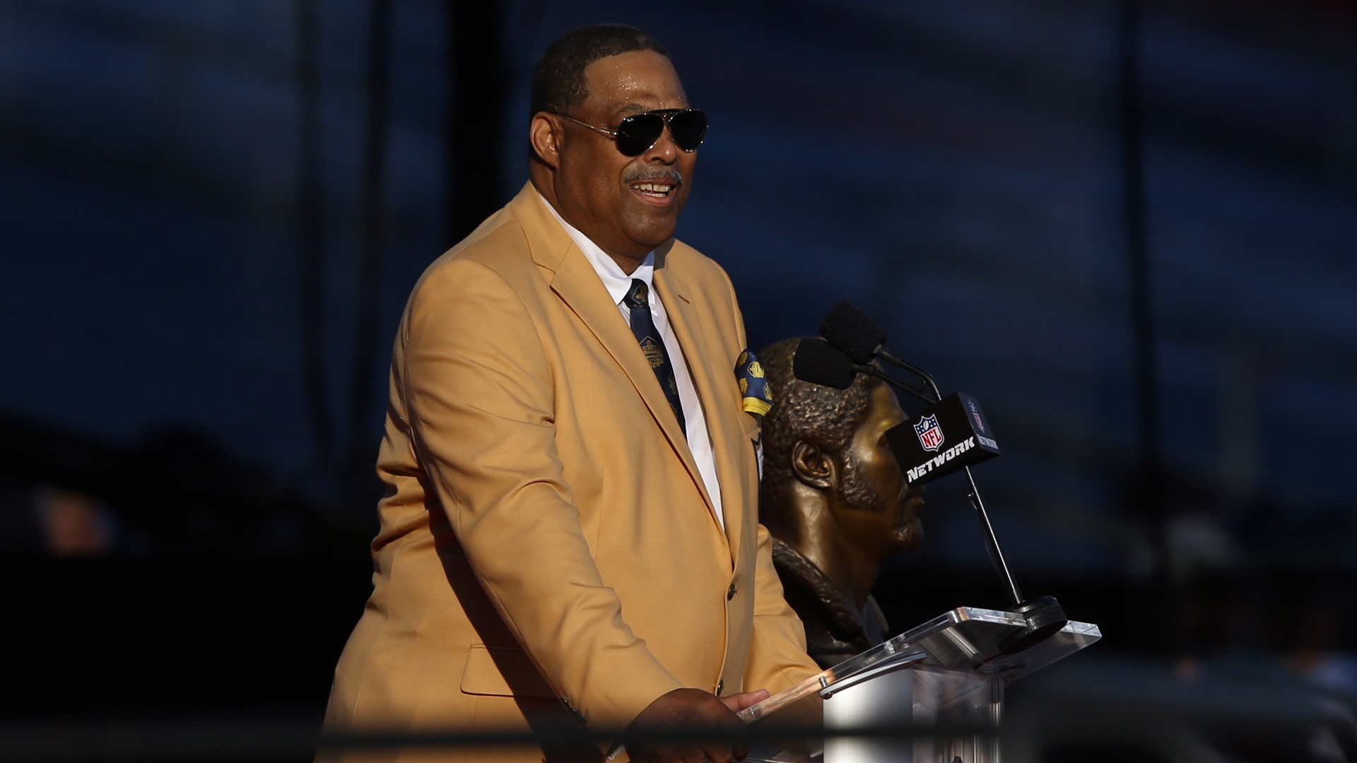 Robert Brazile on Hall of Fame: 'After all these years, I'm at home ...