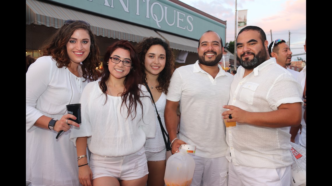 Photos: 2018 White Linen Night in the Heights | khou.com