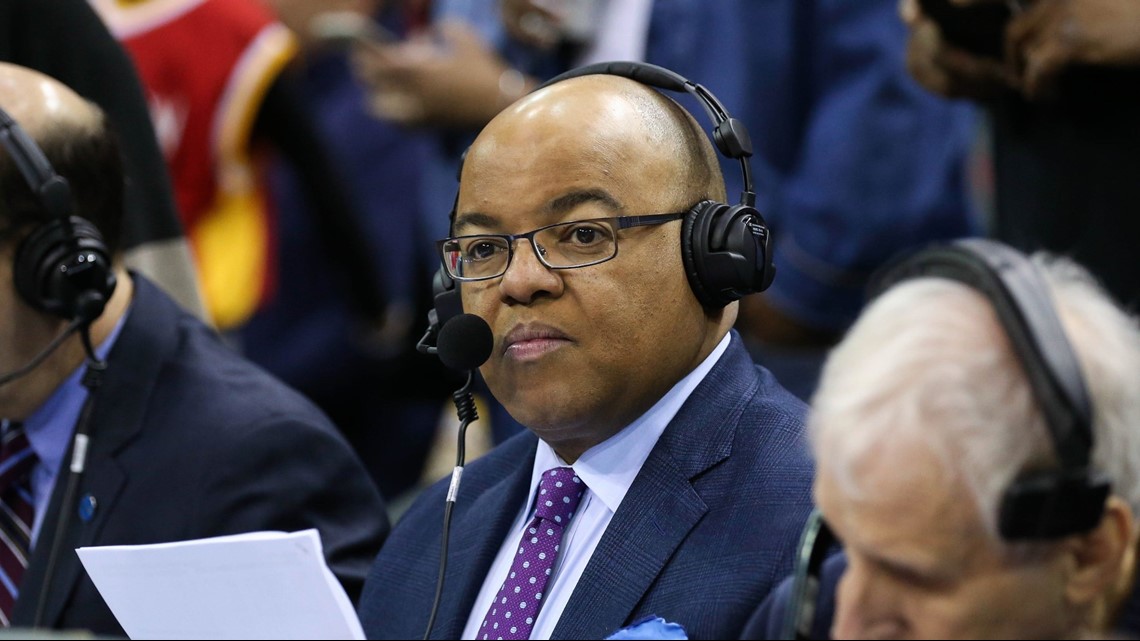 Mike Tirico taking over as host of Sunday night football | khou.com