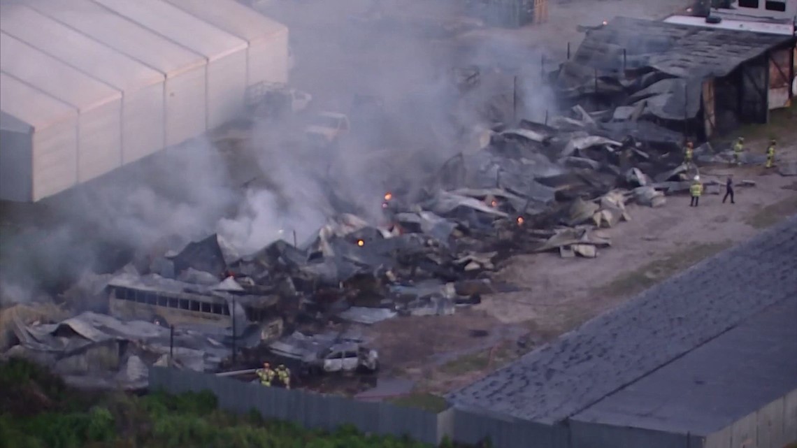 Smoke in Houston: Warehouse destroyed by fire near SH 249 | khou.com