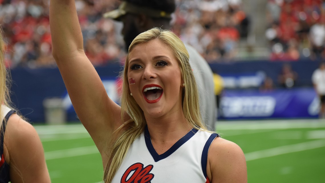 Photos: Ole Miss Rebelettes, Cheerleaders at 2018 Advocare Texas ...